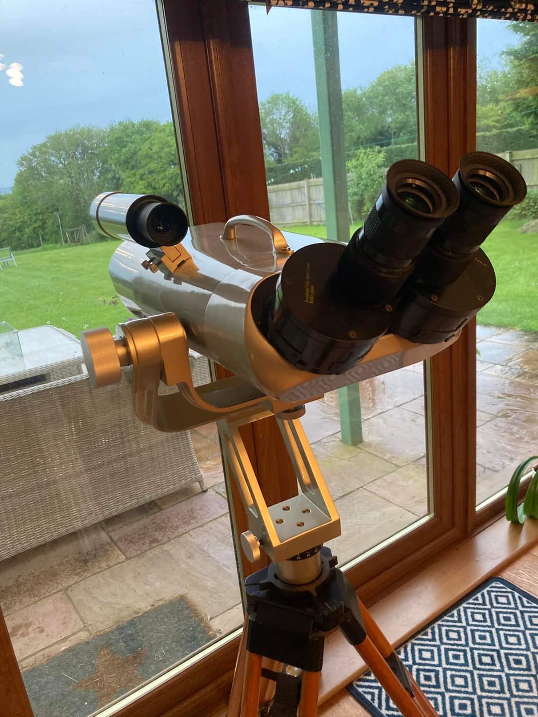 Viewing Planets Through Binoculars : Complete Guide - Binoculars Guru